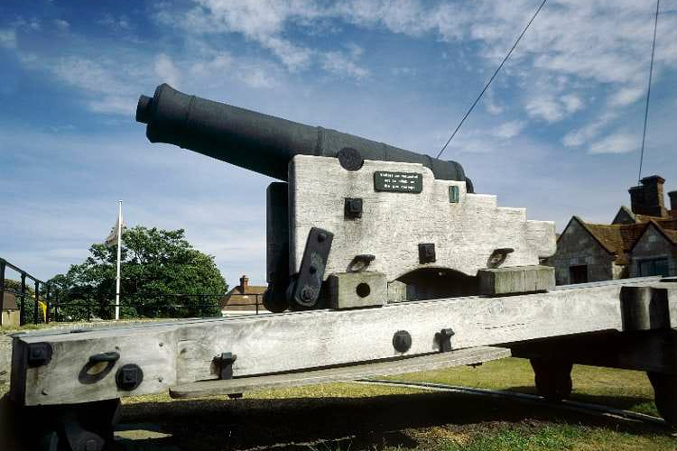 Yarmouth Castle - Explore the Isle of Wight